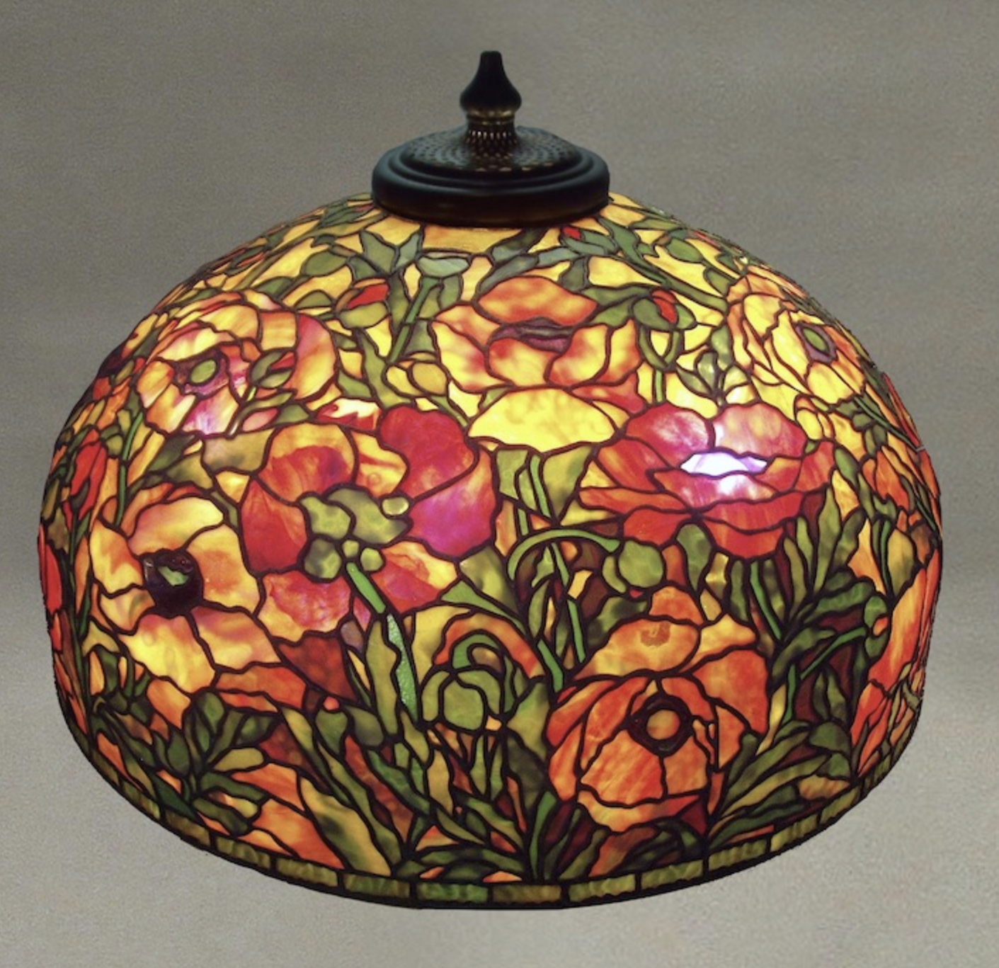 Lamp of the Week: 26" Oriental Poppy - Century Studios