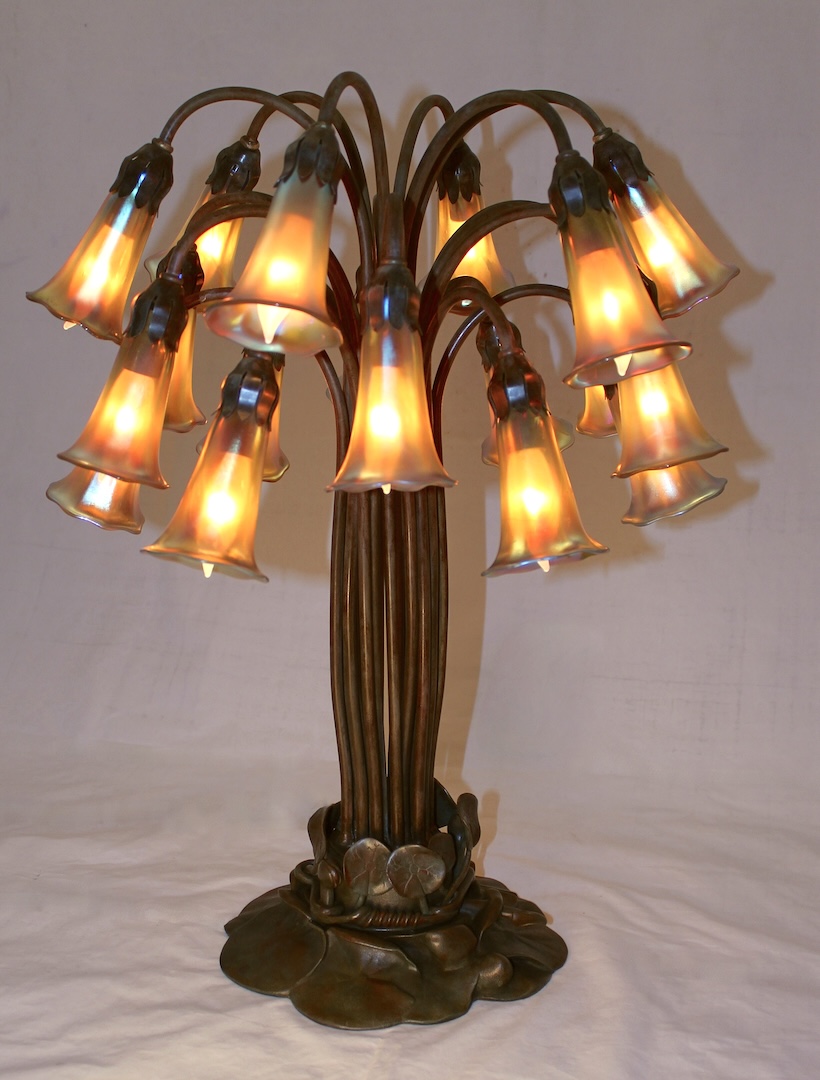 18 Light Lily Lamp - Century Studios